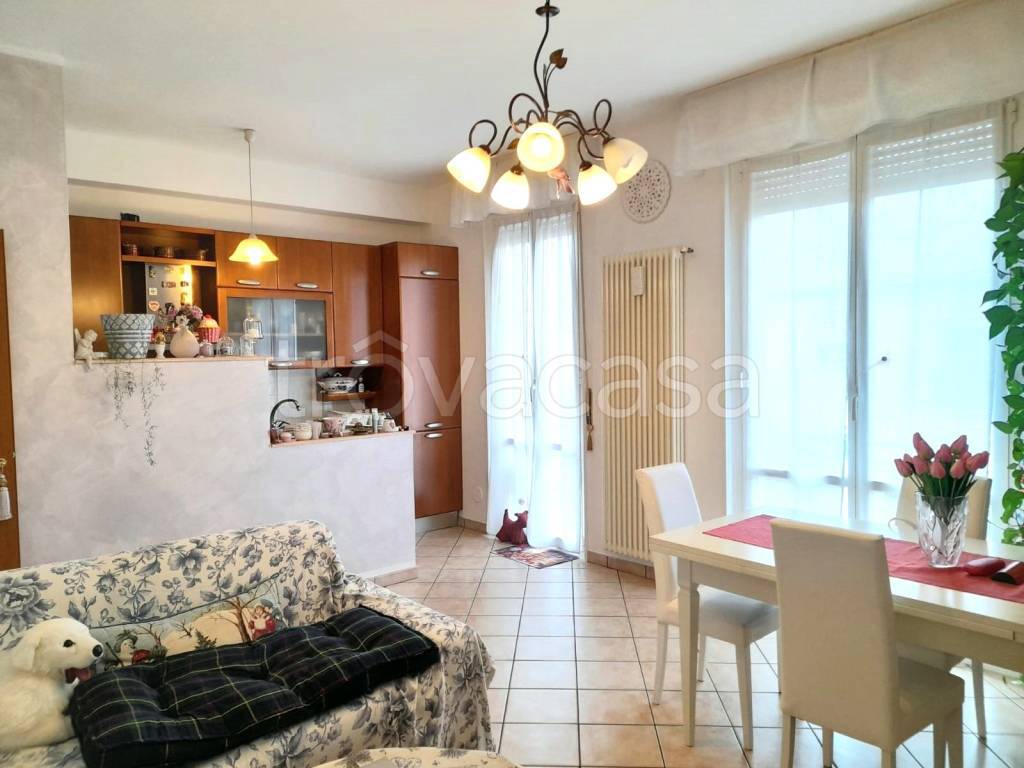 Appartamento in vendita a Parma via Enrico Fermi, 12