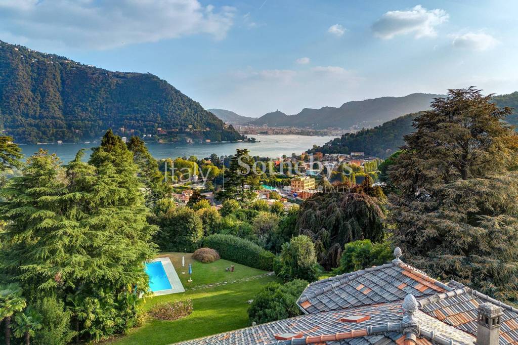 Villa in vendita a Cernobbio via Battista Mondelli
