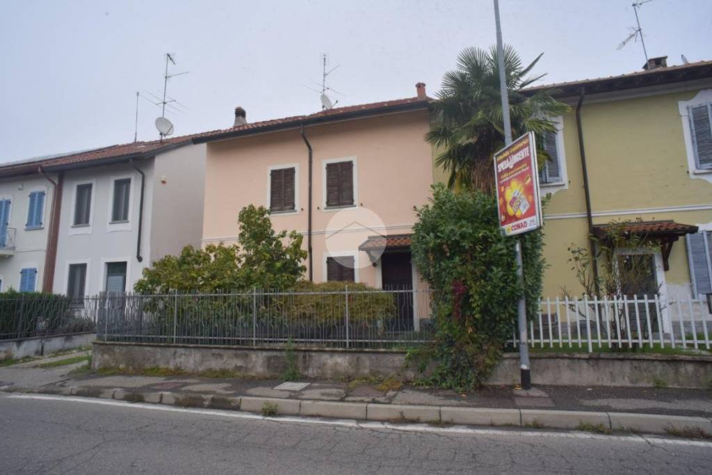 Villa in vendita a Casorate Primo via sant'agostino, 71