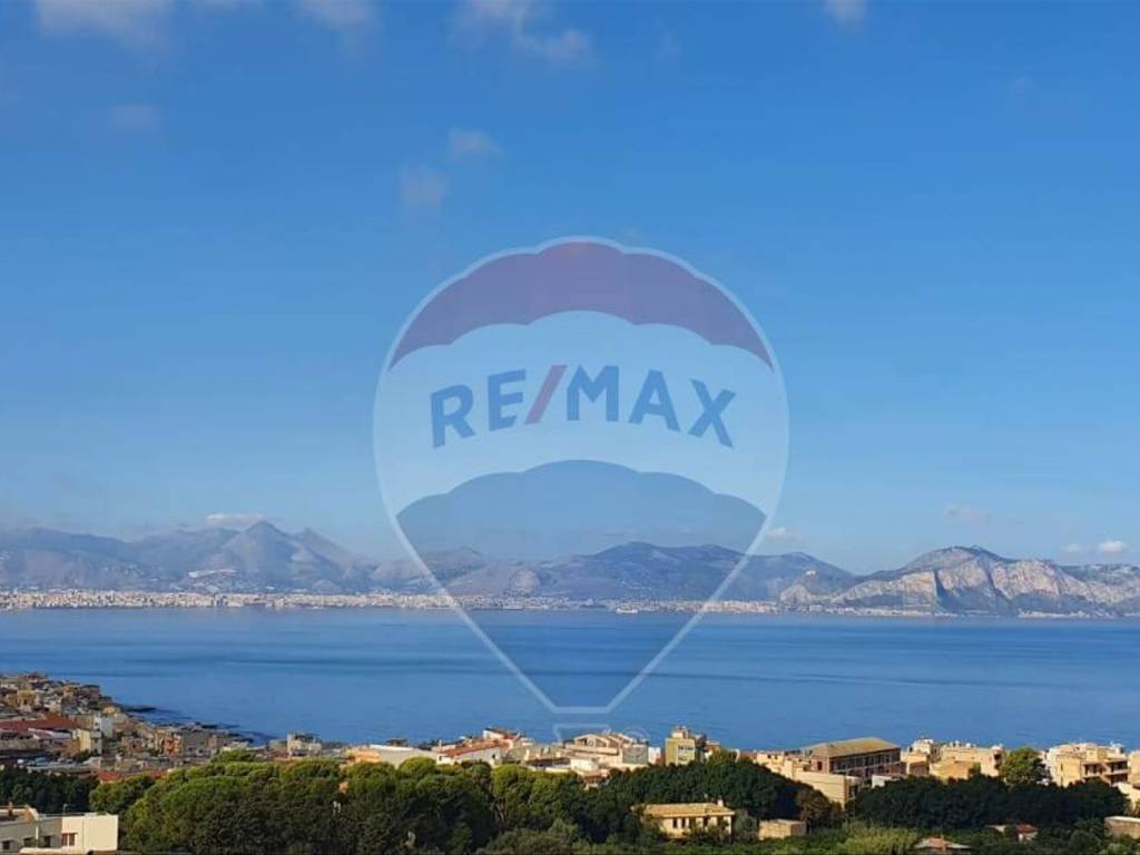 Appartamento in vendita a Bagheria sant'Isidoro Monte, 17