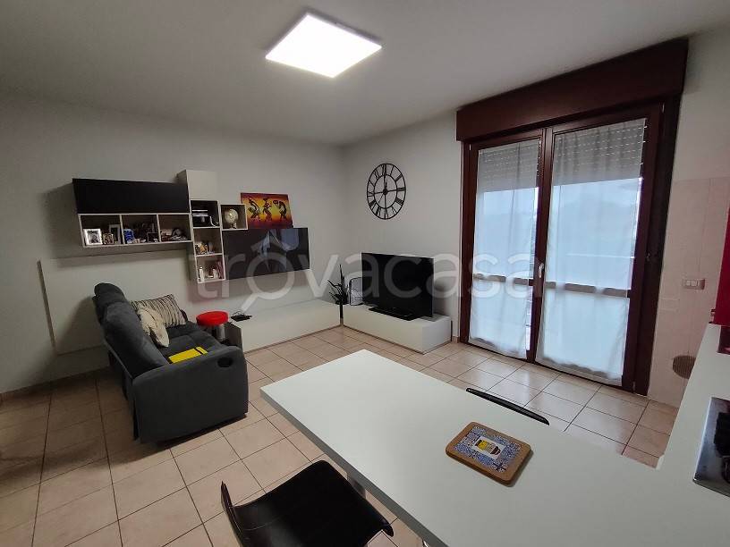 Appartamento in vendita a Comazzo via Marcantonio dal Re