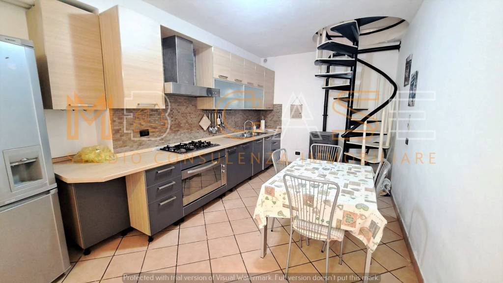Casa Indipendente in vendita ad Alassio via Leon Pancaldo