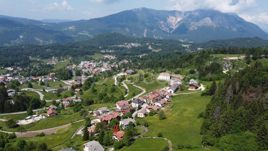 Villa in vendita a Lavarone magrè