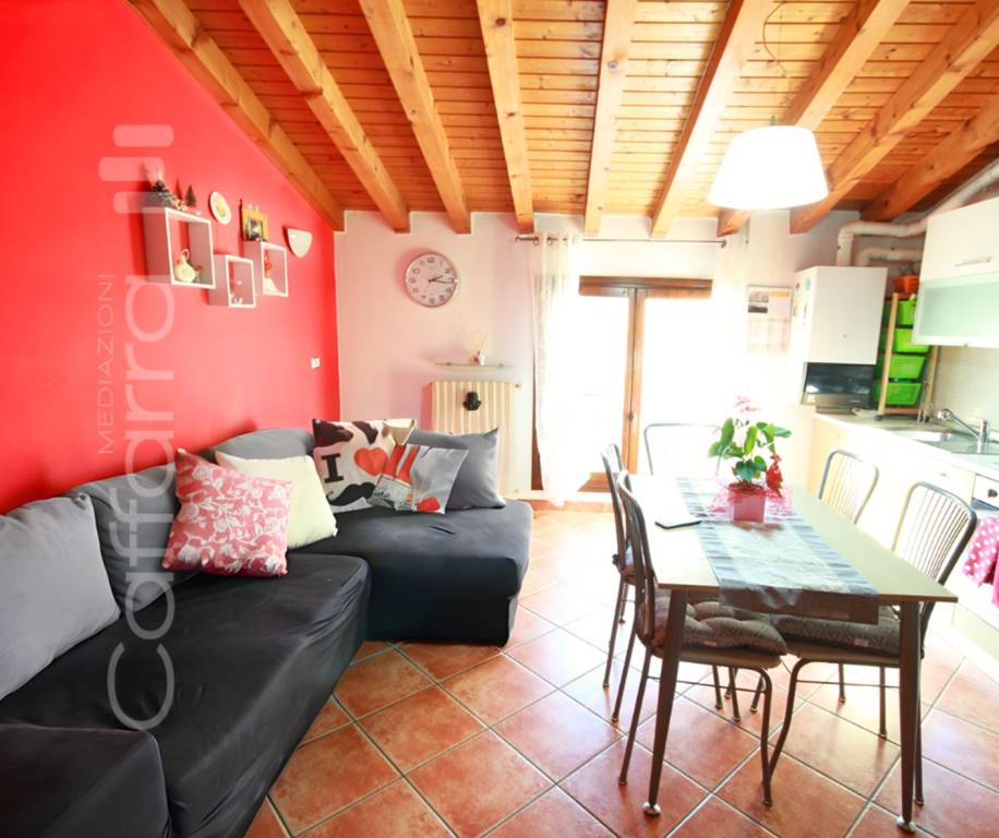 Appartamento in vendita a Volta Mantovana vicolo Fogliate, 12