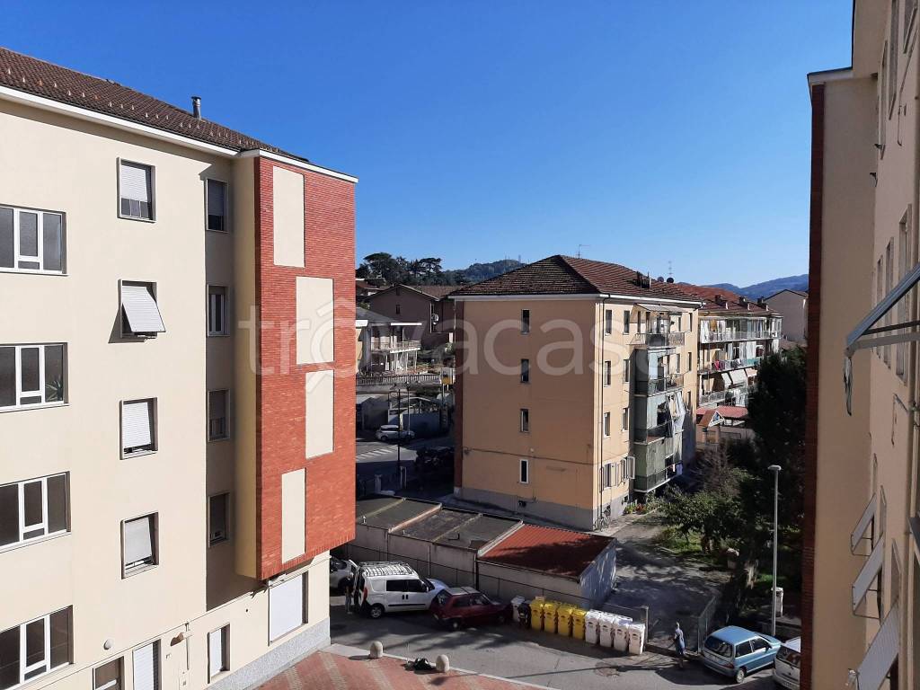 Appartamento in vendita ad Acqui Terme via Nizza, 219