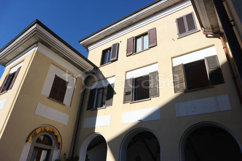 Mansarda in vendita a Verbania via Piave