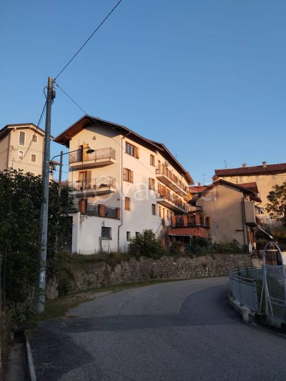 Appartamento in vendita a Strona frazione Cesa