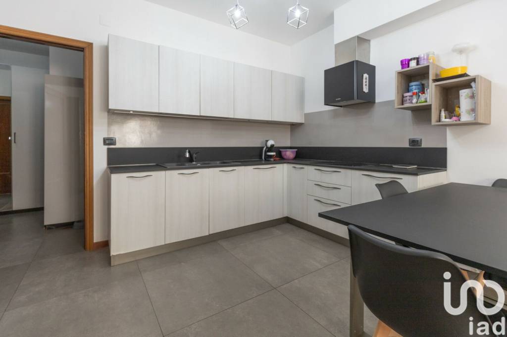 Appartamento in vendita a Loreto via San Francesco d'Assisi, 27