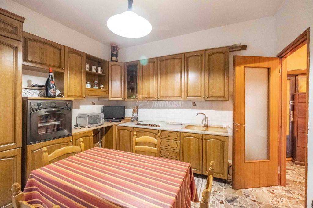 Casa Indipendente in vendita a Cerano via Alfredo Di Dio