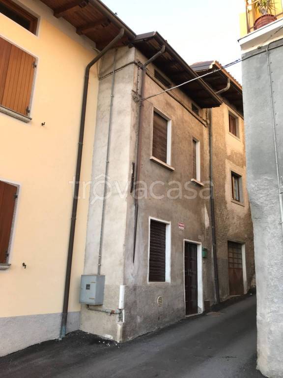 Casa Indipendente in in vendita da privato ad Agnosine via Carfio, 20