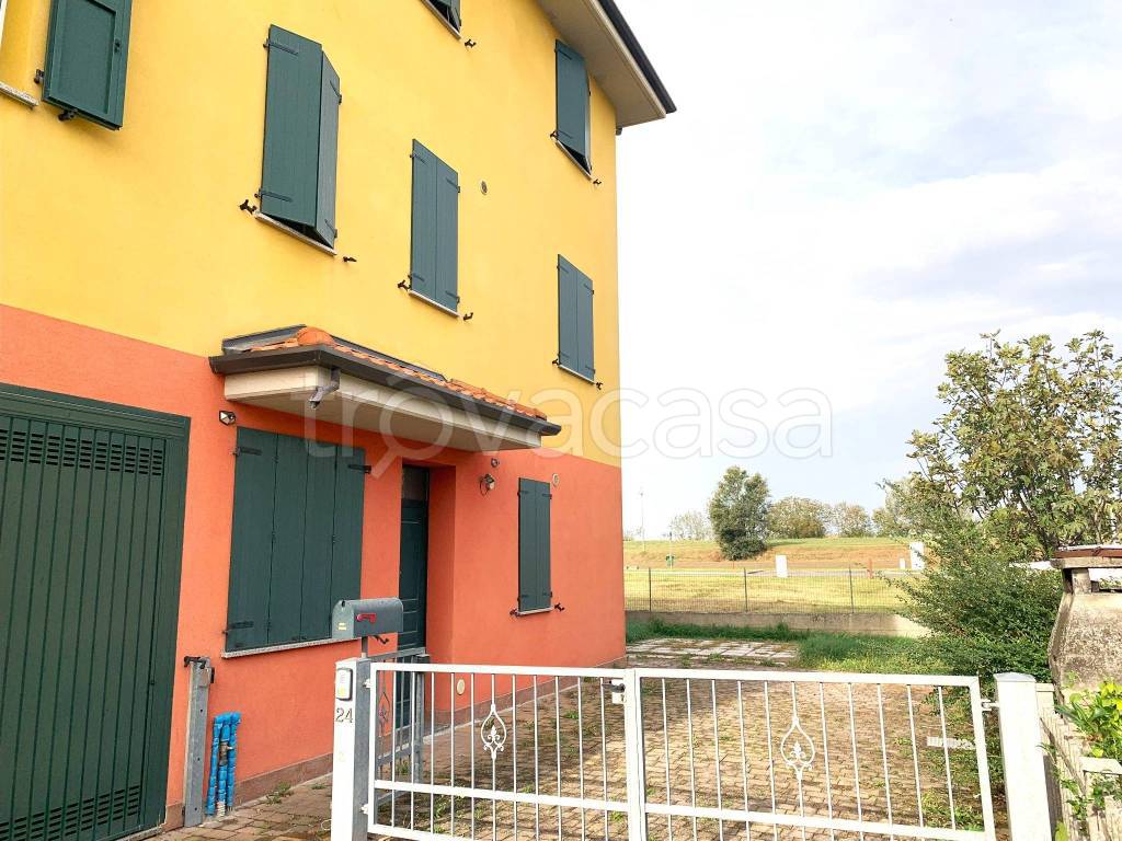 Appartamento in vendita a Terre del Reno via Palazzo Davia, 22