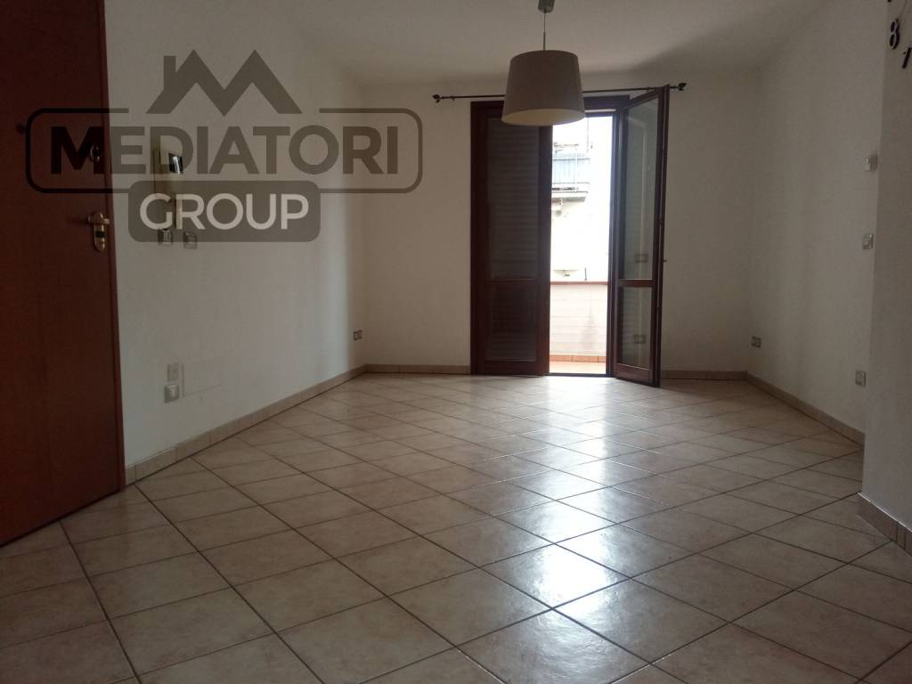 Appartamento in vendita a Montemurlo via Ugo Foscolo, 29