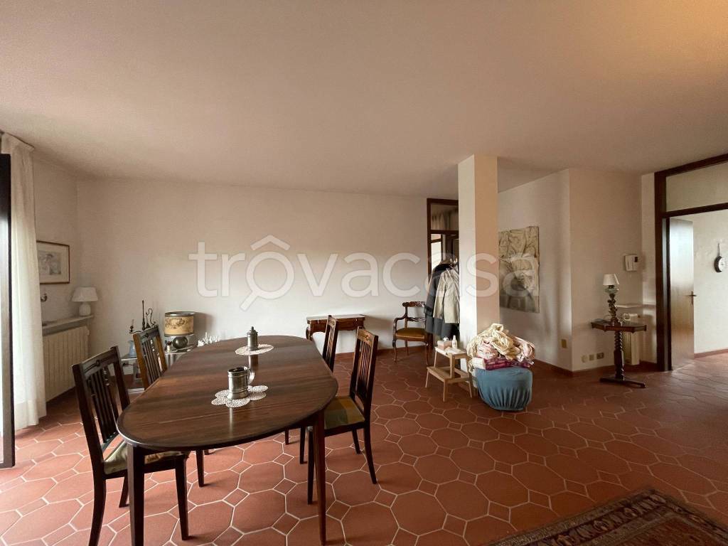 Appartamento in vendita a Novara via Luigi Camoletti, 8