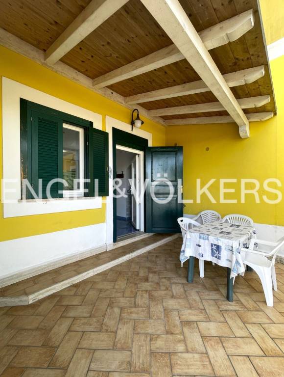 Appartamento in vendita a Ponza via Contrada Sandolo