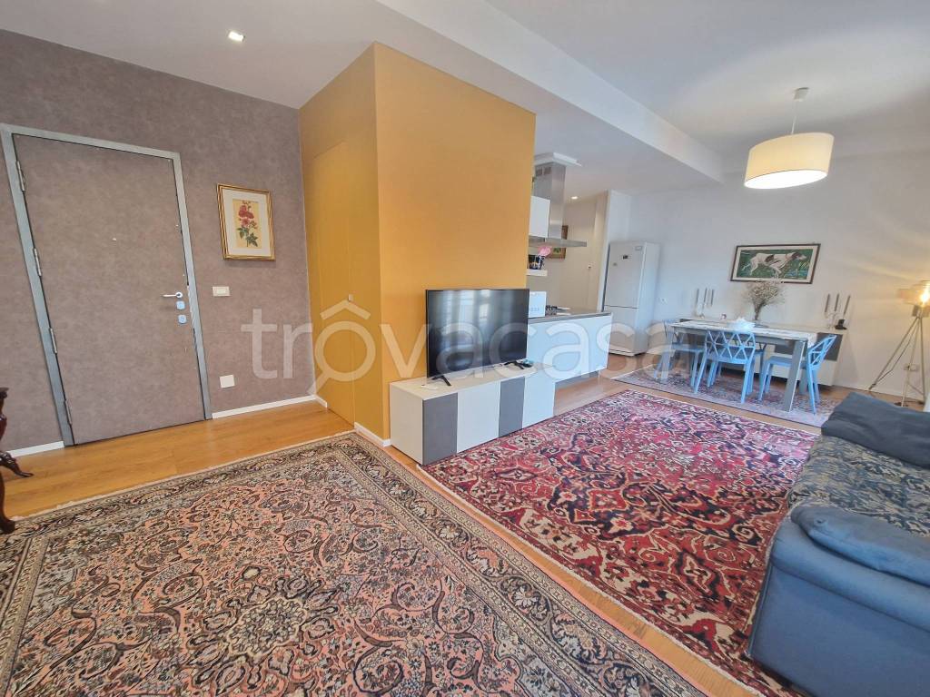 Appartamento in vendita a Catania via Aosta, 6