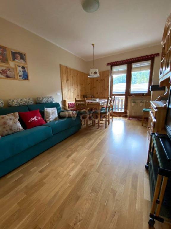 Appartamento in vendita a Bardonecchia viale San Francesco, 3