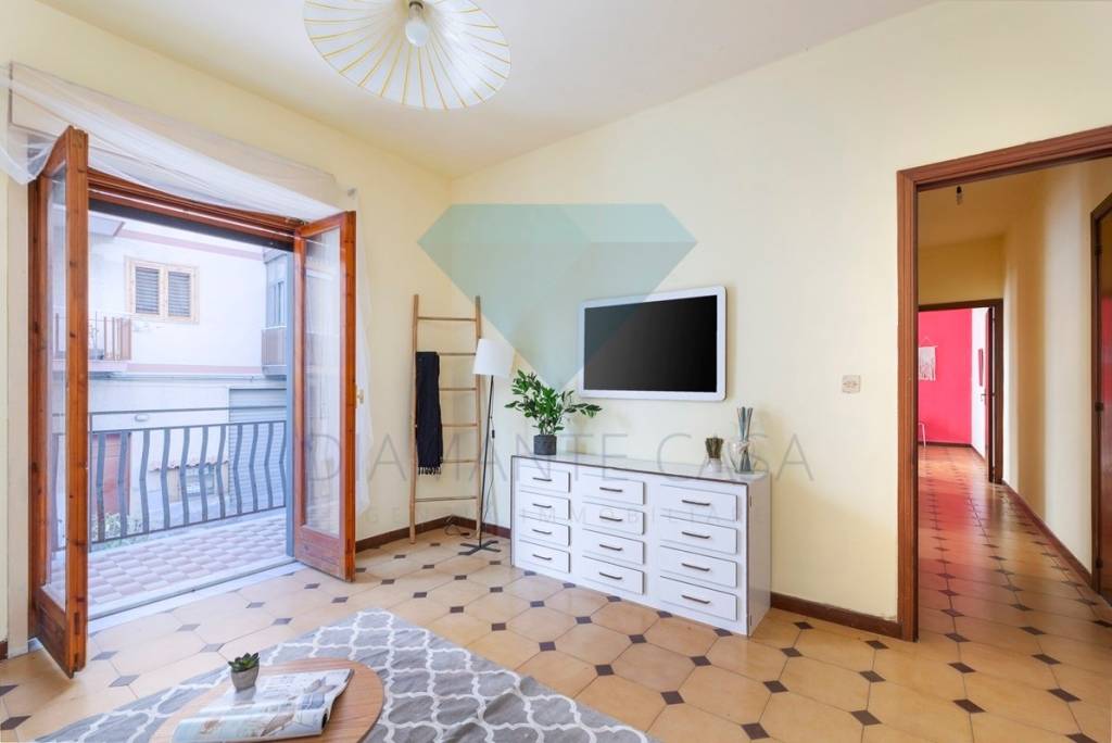 Appartamento in vendita ad Aci Sant'Antonio via Stazzone, 11