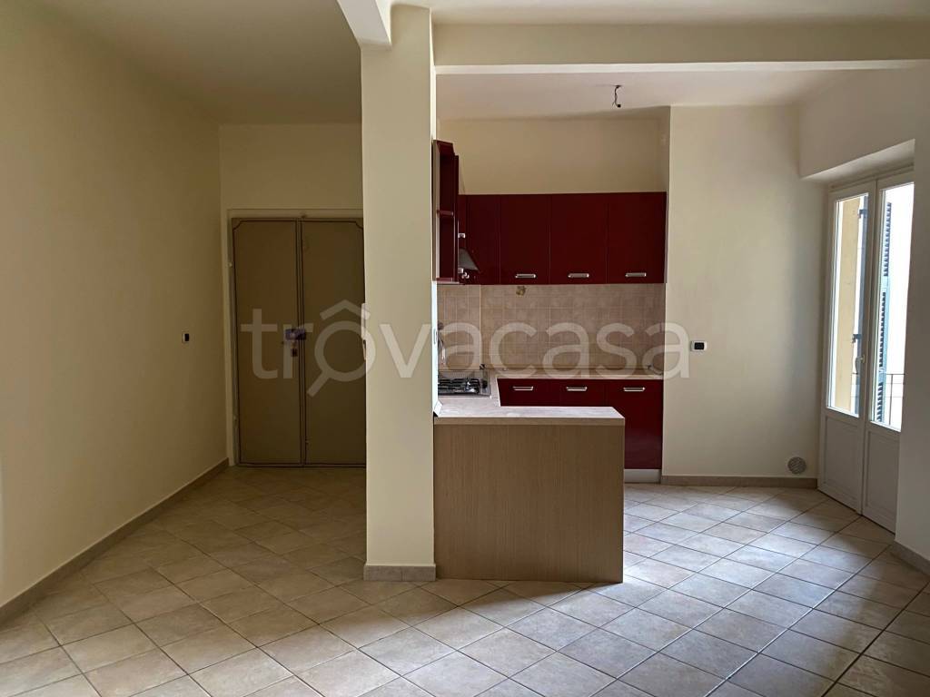 Appartamento in vendita ad Acqui Terme corso Bagni