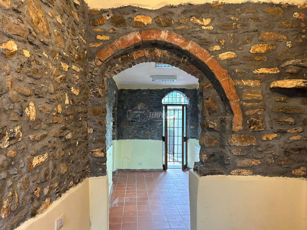 Appartamento in vendita ad Andora via località piazza