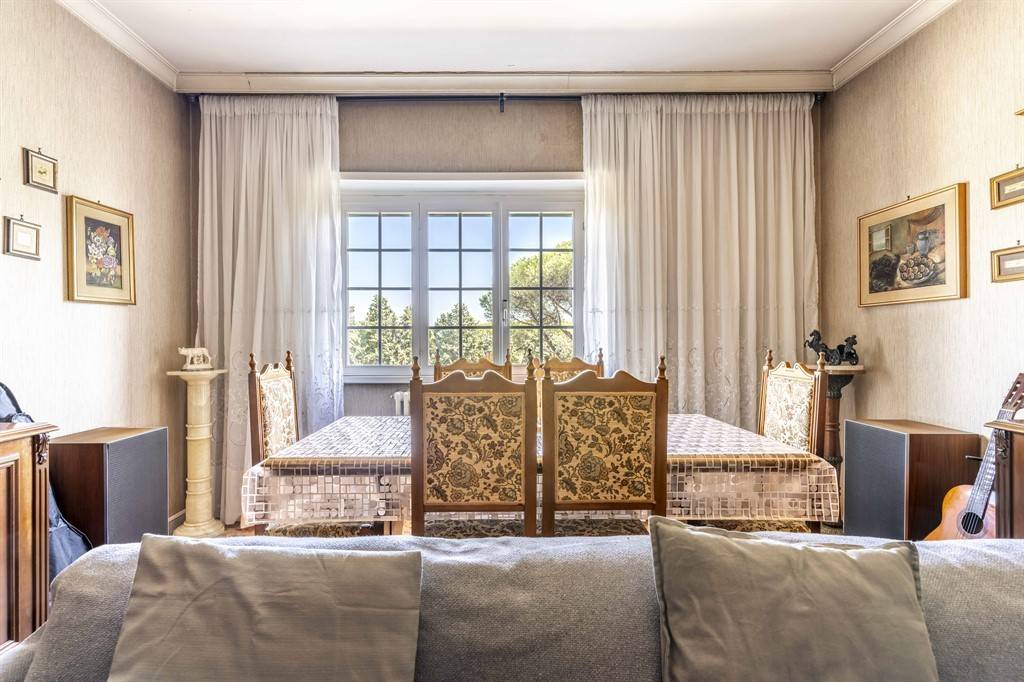 Appartamento in vendita a Roma via Papiria