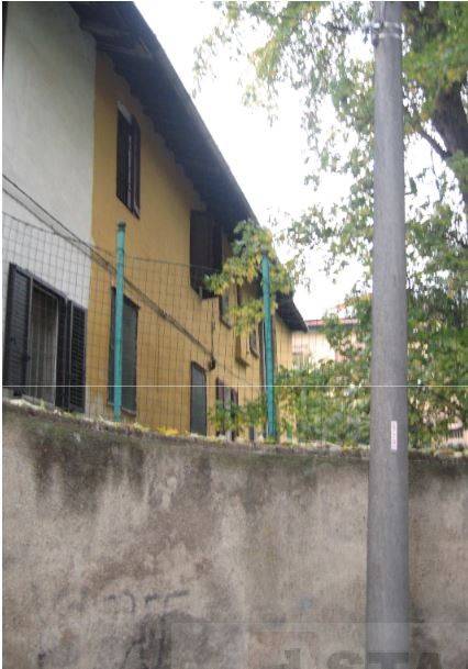 Appartamento all'asta a Olgiate Olona via San Francesco, 12