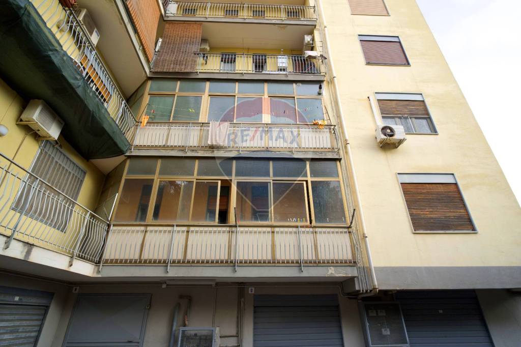 Appartamento in vendita a Gravina di Catania via Fratelli Bandiera, 17