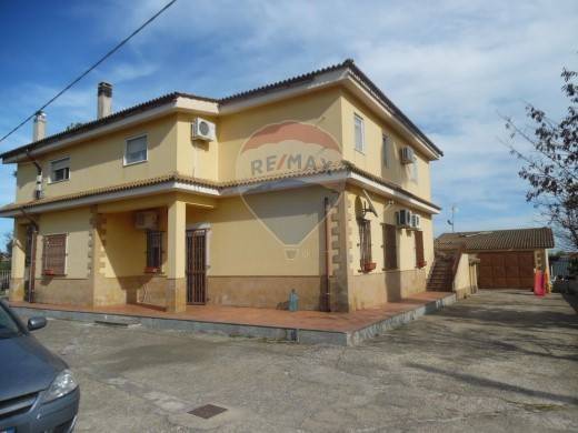 Villa in vendita a Siracusa via Giustiniani, 45