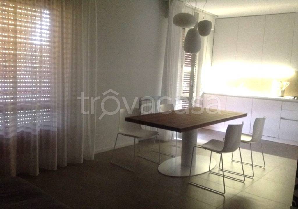 Appartamento in vendita a Ciserano via Orazio