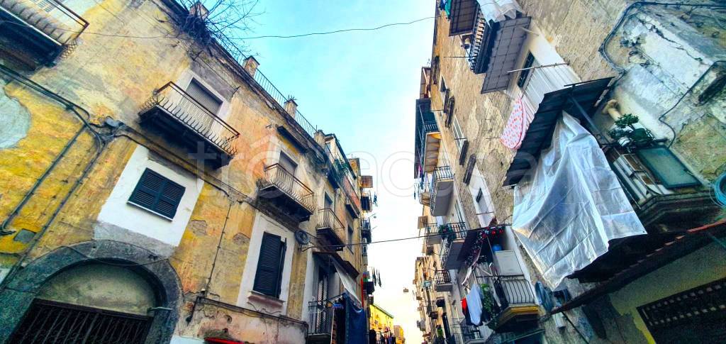 Appartamento in vendita a Napoli via Cristallini, 1