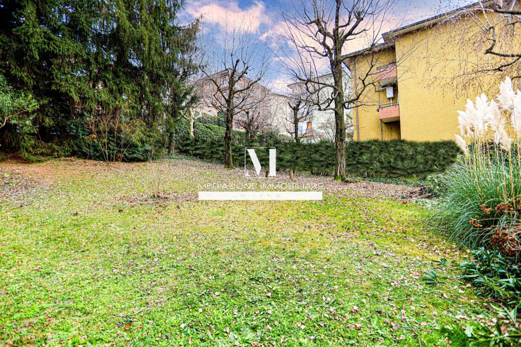 Appartamento in vendita a Como