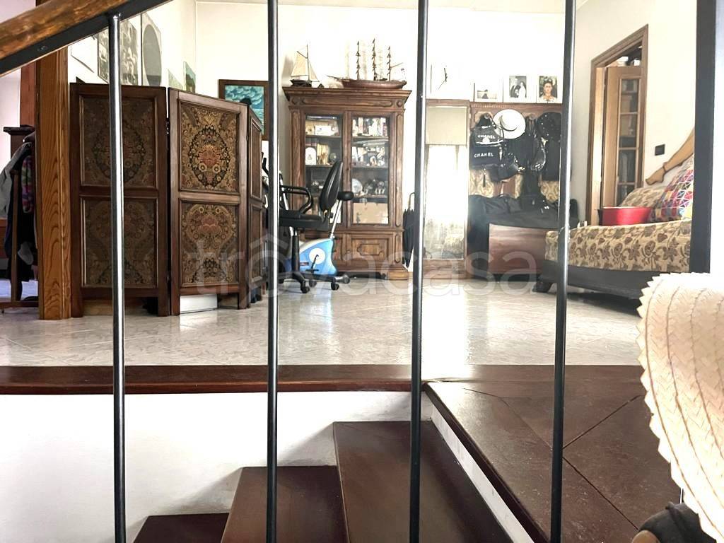 Appartamento in vendita a Bologna viale Carlo Berti Pichat