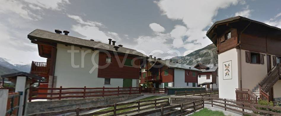 Appartamento in vendita a Oulx via dei Laghi, 41