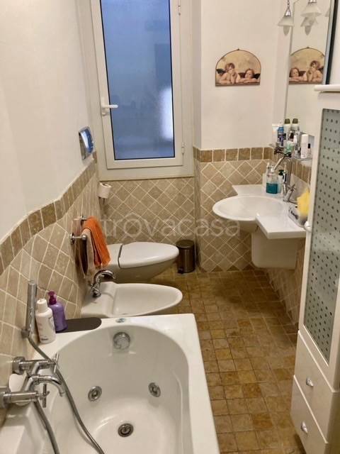 Appartamento in in vendita da privato a Cagliari via Sebastiano Satta