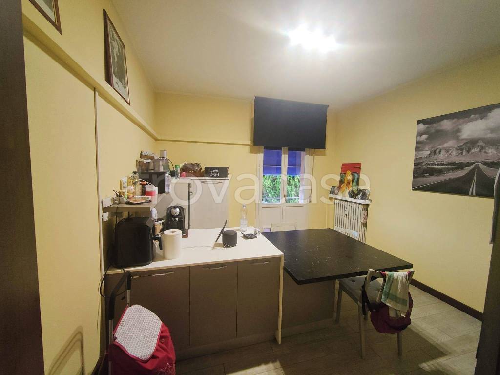 Appartamento in in vendita da privato a Reggio nell'Emilia via delle Argonne, 7