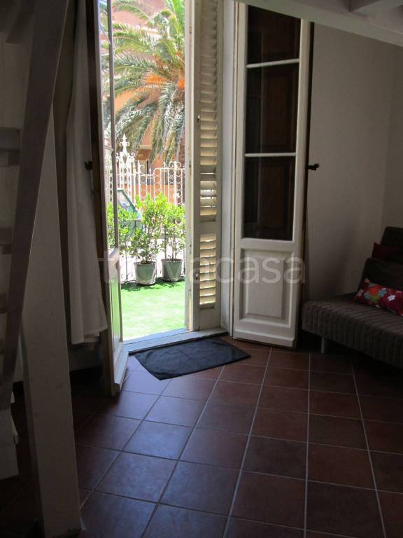 Appartamento in in vendita da privato a La Maddalena via Domenico Millelire, 46