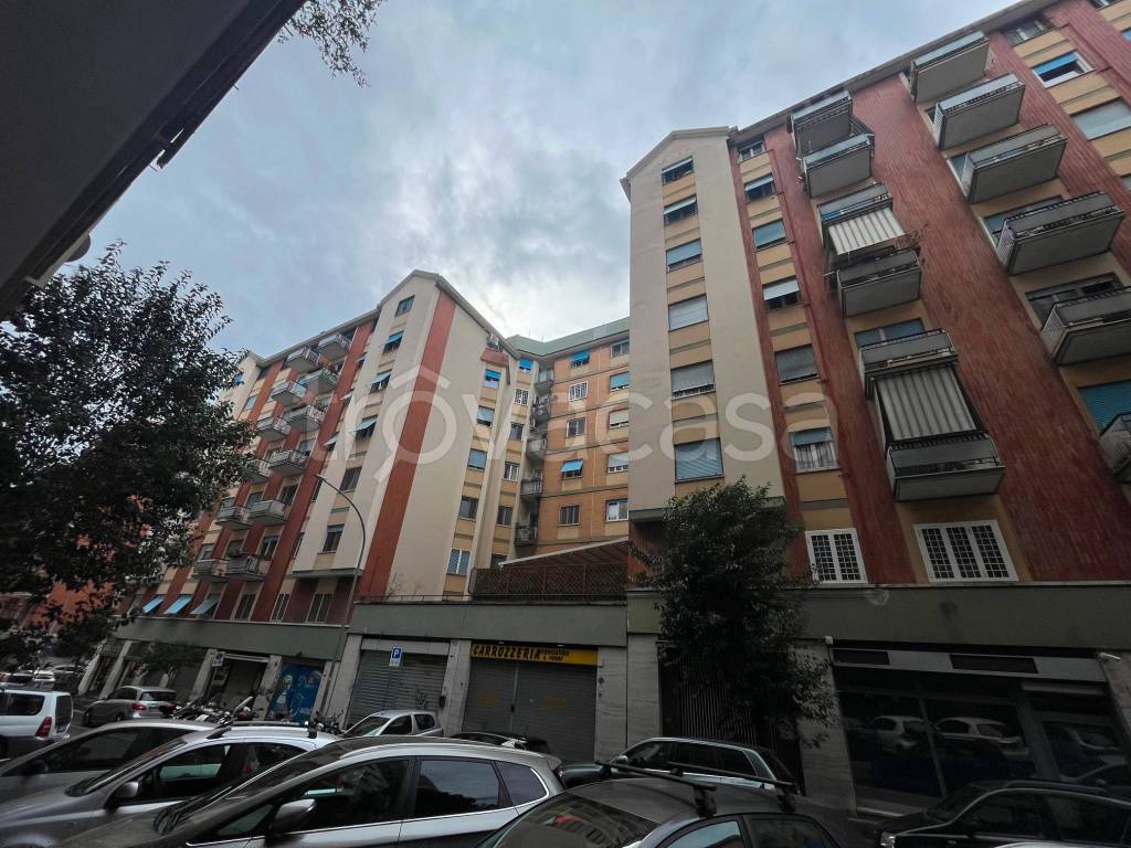 Appartamento in vendita a Roma via Ettore Ciccotti, 10
