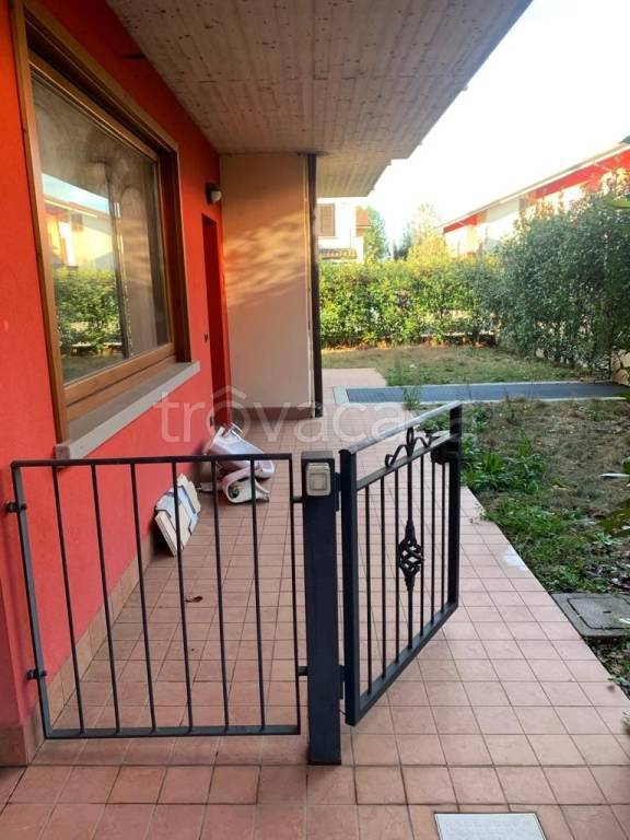 Villa a Schiera in in vendita da privato a Comun Nuovo via Don Carlo Gnocchi, 106