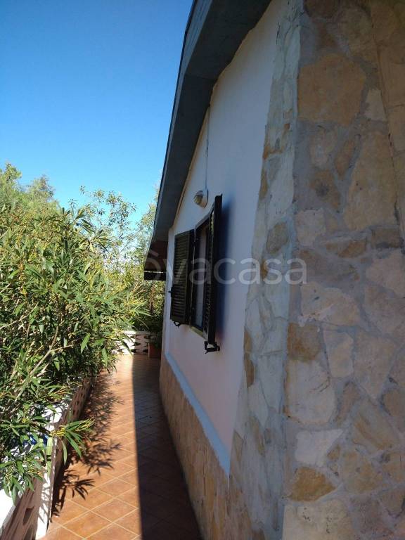 Villa a Schiera in in vendita da privato a Cassano delle Murge viale Unita' d'Italia, 183