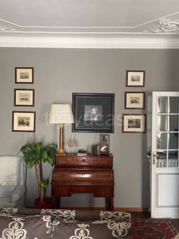 Appartamento in in vendita da privato a Genova via Lorenzo Stallo, 5