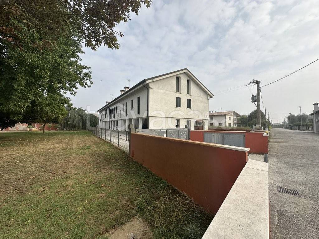 Appartamento in vendita a Mira via del Curano