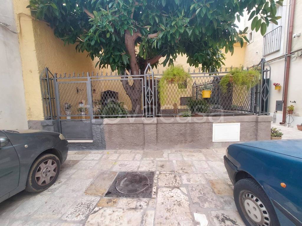 Villa in vendita a Mesagne piazzetta dei Ferdinando, 1