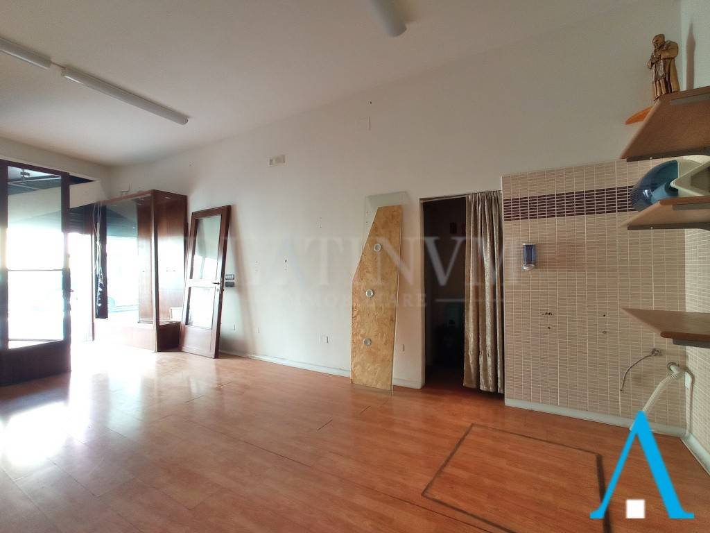 Casa Indipendente in vendita a San Giovanni Rotondo corso Roma, 45