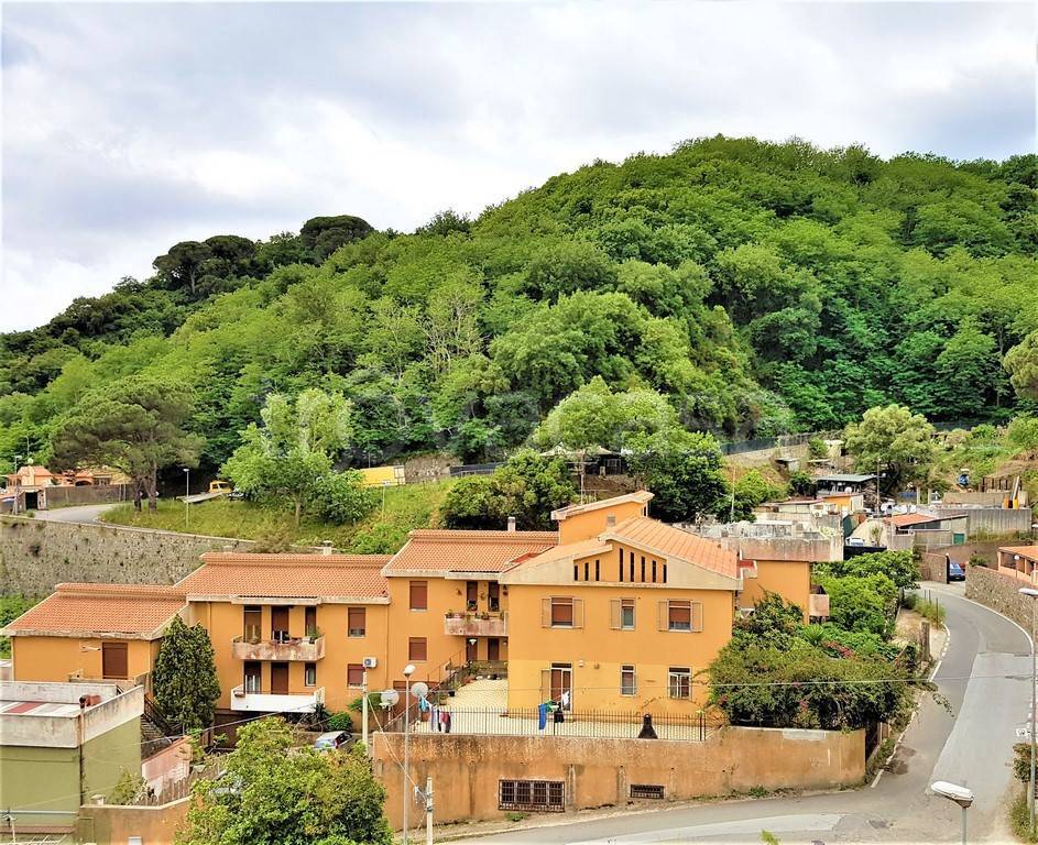 Appartamento in vendita a Messina via Torrente Reginella