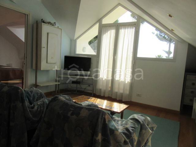 Villa Bifamiliare in vendita a Sanremo