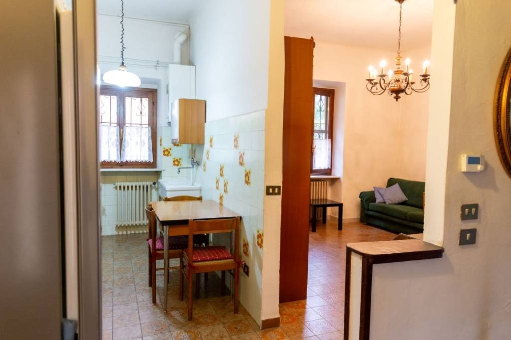 Casa Indipendente in vendita ad Arcore via Cesare Battisti, 23