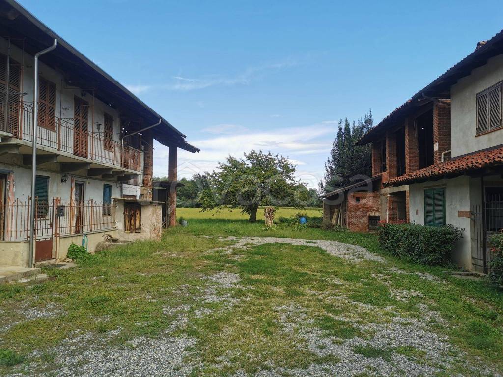 Colonica in in vendita da privato a Ponderano via Pozzoglio, 20D