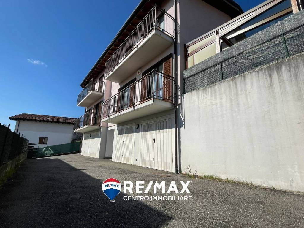 Appartamento in vendita ad Arcisate via Don Marco baggiolini-ex Dovese