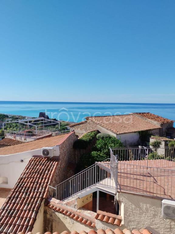 Appartamento in vendita a Scalea via Santa Maria