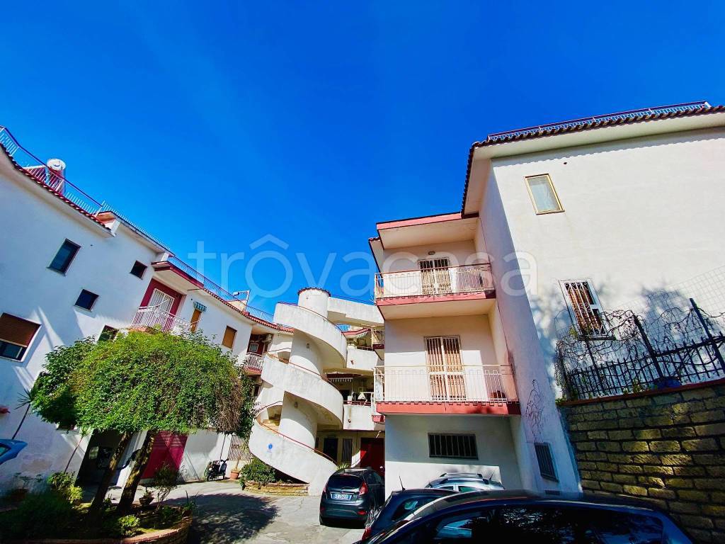 Appartamento in in vendita da privato a Castellammare di Stabia via Nuova Eremitaggio, 7