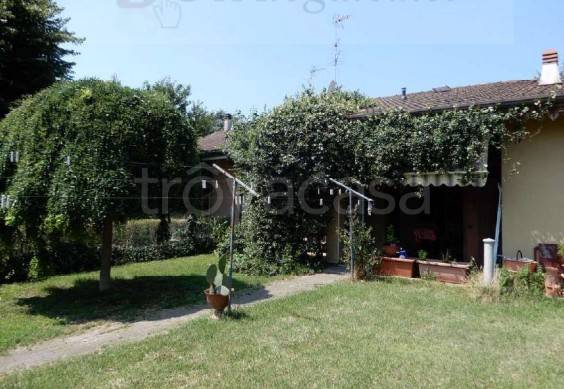 Villa a Schiera all'asta a Gonzaga via Piero Gobetti, 6